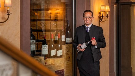 Das ist der „World’s Best Sommelier Les Grandes Tables du Monde 2022 ...
