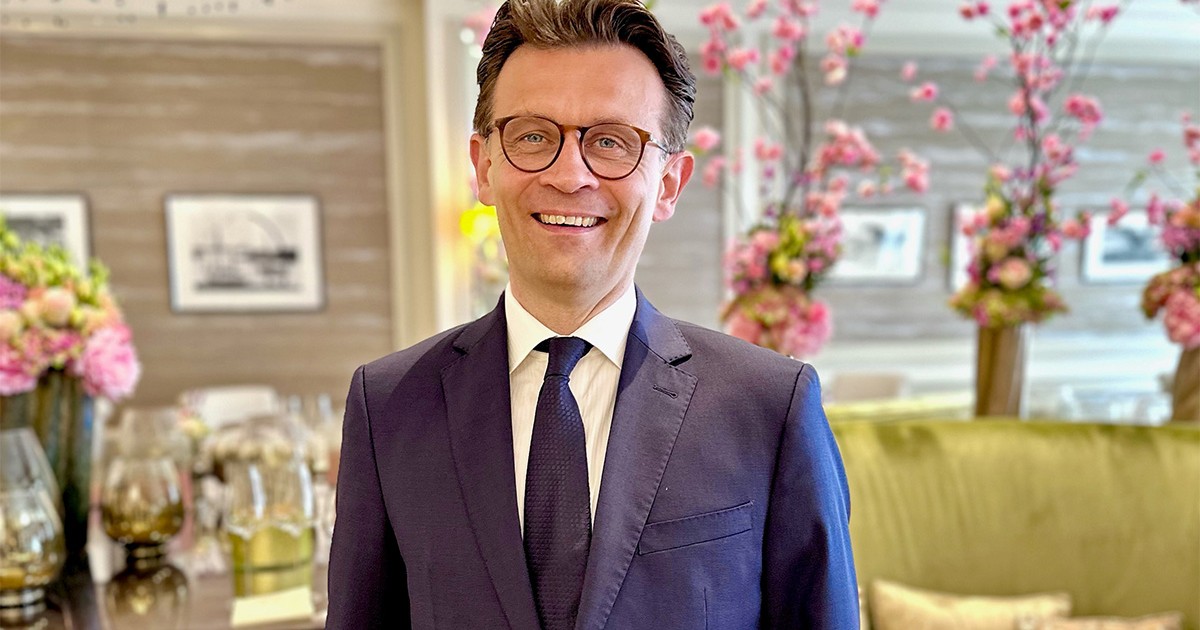 Neuer Food & Beverage Director im Hotel Vier Jahreszeiten | HOGAPAGE ...