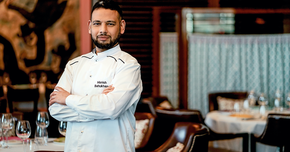 Manish Bahukhandi feiert fünf Jahre India Club Berlin | HOGAPAGE ...